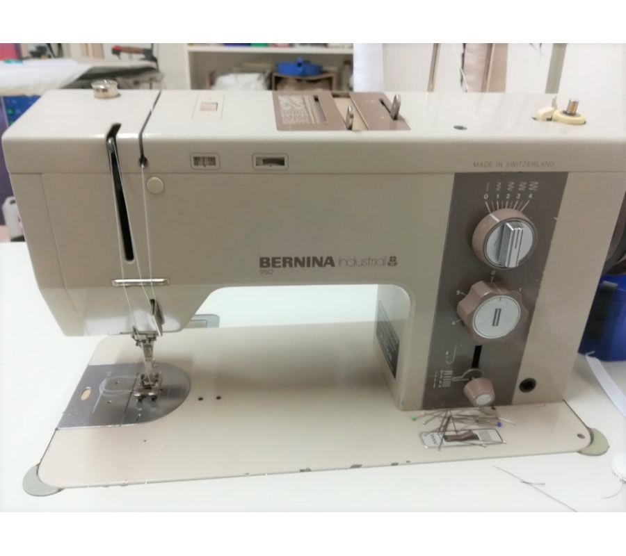 Machine à coudre BERNINA Ind 950 | Faillites.info
