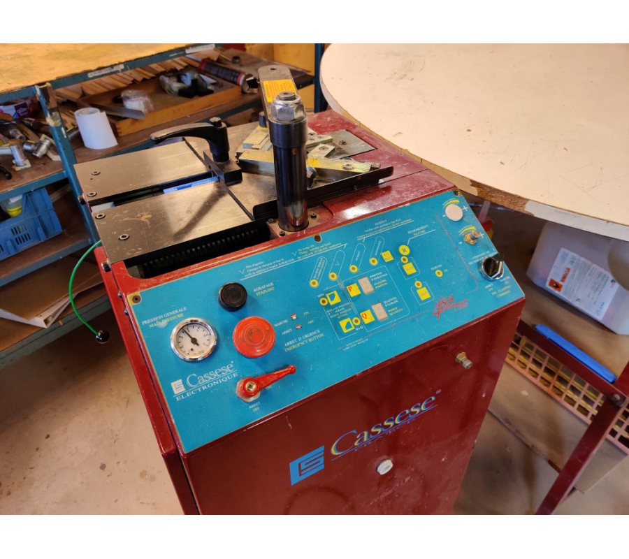 Assembleuse Cassese 486 ultra | Faillites.info